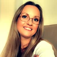 Amanda McCarty (@McCartyMediaMarketing) Official Clapper | Watch Amanda ...