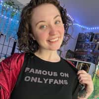 LainaBearrKnee (@LainaBearrKnee) Official Clapper | Watch ...