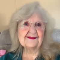 Old Lady Humor (@Jia1966) Official Clapper | Watch Old Lady Humor's ...