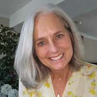 Kelly Wevley (@SilverKelly) Official Clapper | Watch Kelly Wevley's ...