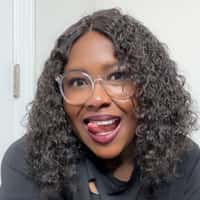 Rea Michelle (@ReaMichelle) Official Clapper | Watch Rea Michelle 's ...