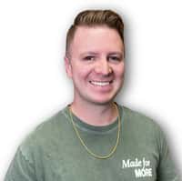 Jon Groves (@JonLGroves) Official Clapper | Watch Jon Groves's Newest ...