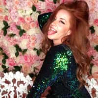 Tris Marie (@TrisMarie) Official Clapper | Watch Tris Marie's Newest ...