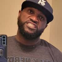 Dee (@realdeepenn) Official Clapper | Watch Dee's Newest Clapper Videos