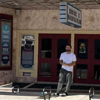 Mr.Justin (@Blu33y3dwolf) Official Clapper | Watch Mr.Justin's Newest ...