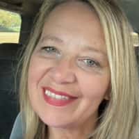 Lisa Gonzales (@Teamdailydealz) Official Clapper | Watch Lisa Gonzales ...