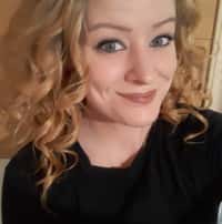 Corinne Elizabeth (@CorinneElizabeth) Official Clapper | Watch Corinne ...