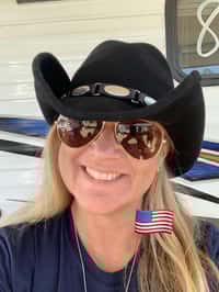 Just Jen (@ItsJustJenAgain) Official Clapper | Watch Just Jen's Newest ...