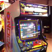 evan lowry (@Evan_Lowry) Official Clapper | Watch evan lowry's Newest ...