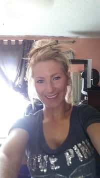 Nikki.Roth (@Nikki.Roth) Official Clapper | Watch Nikki.Roth's Newest ...